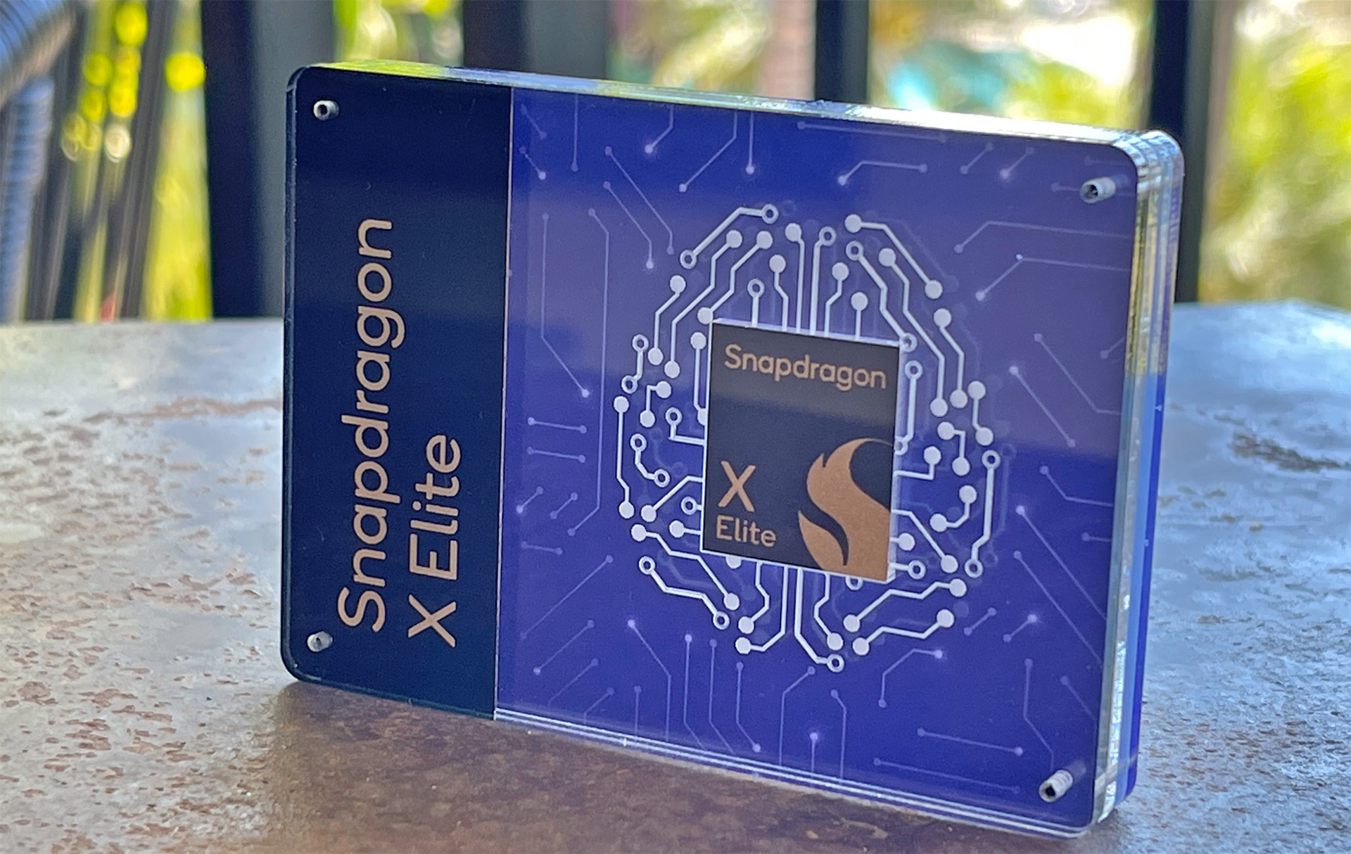 Qualcomm Snapdragon X con Windows y Linux